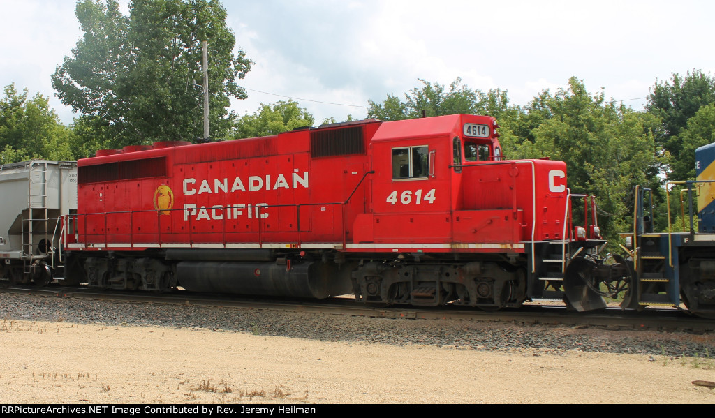 CP 4614 (2)